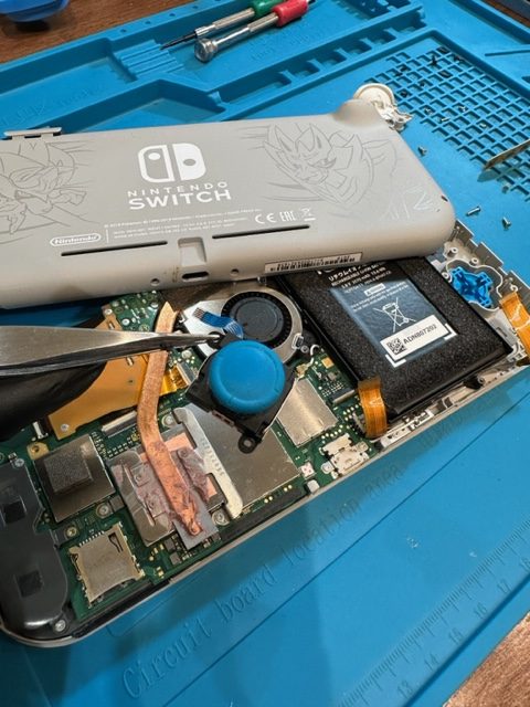 【熱田店】SwitchLiteステック交換 熱田区よりご来店 | iPhone修理・iPad修理 スマートクール イオンモール大高店・イオンモール熱田店